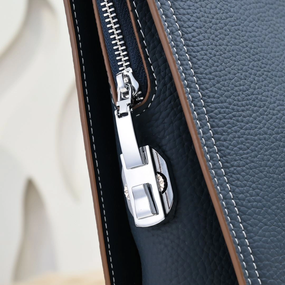 High fidelity Mens Hermes Briefcases