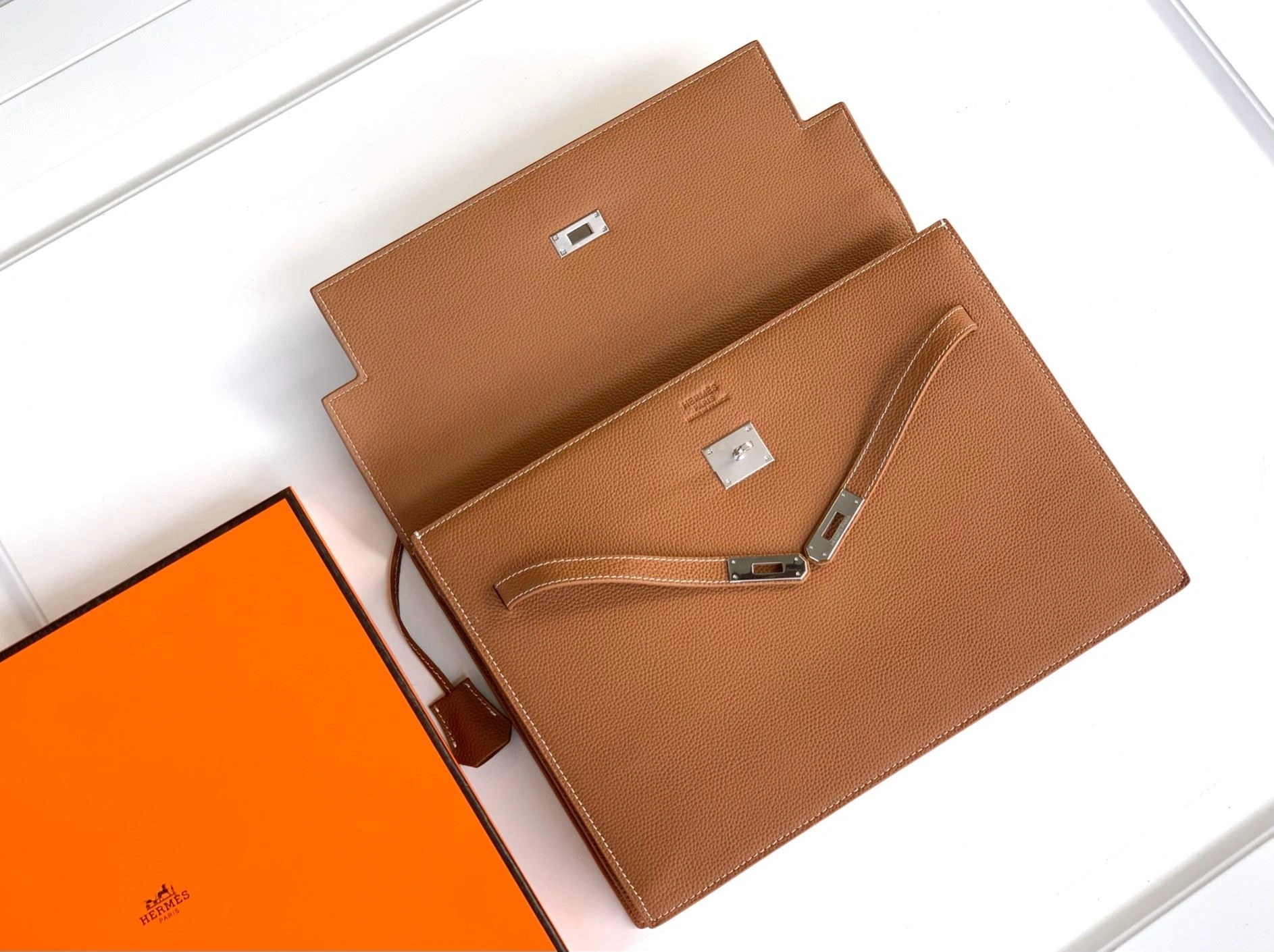 High fidelity Mens Hermes Briefcases