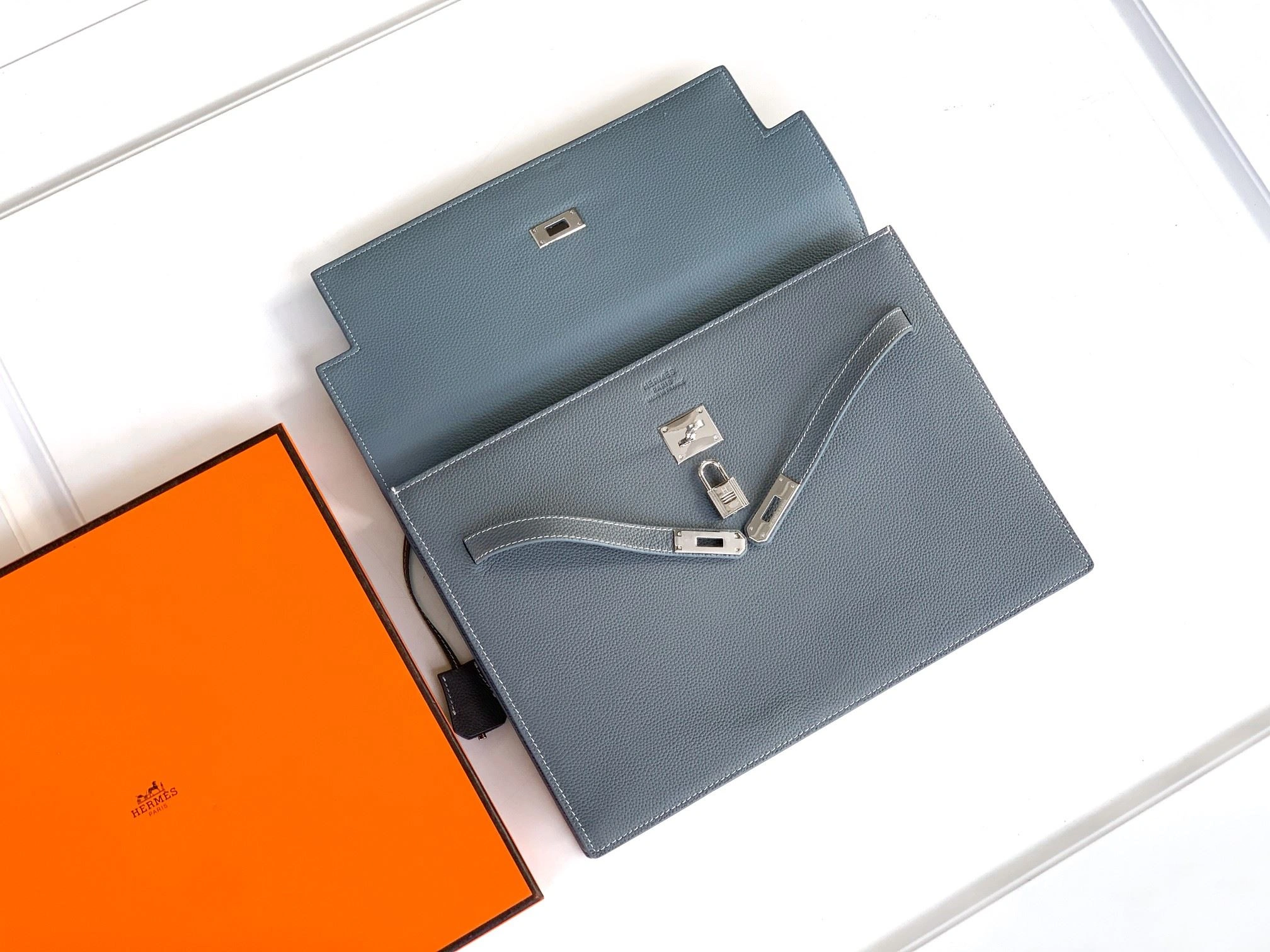 Accurate model Mens Hermes Briefcases