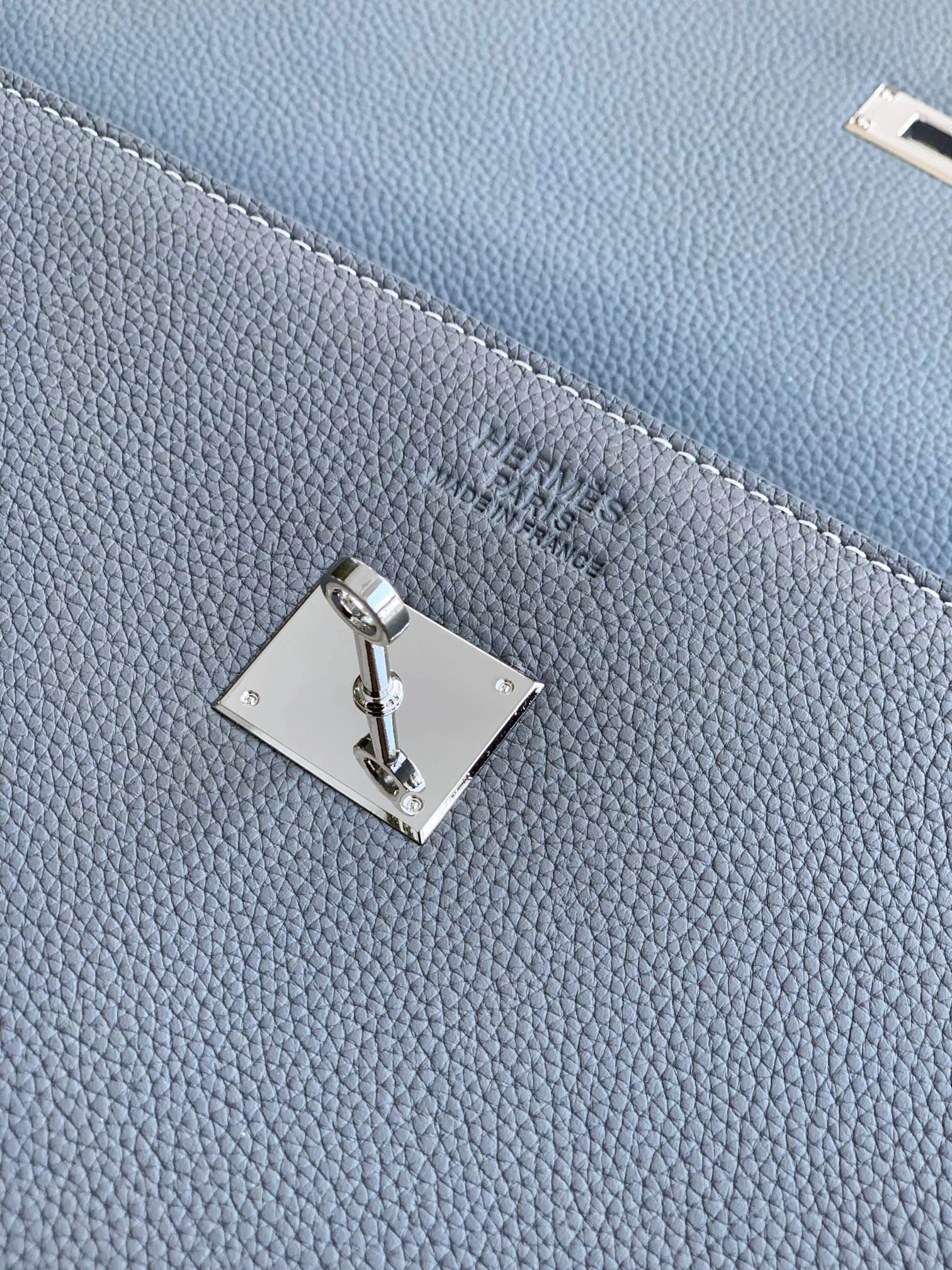 Accurate model Mens Hermes Briefcases