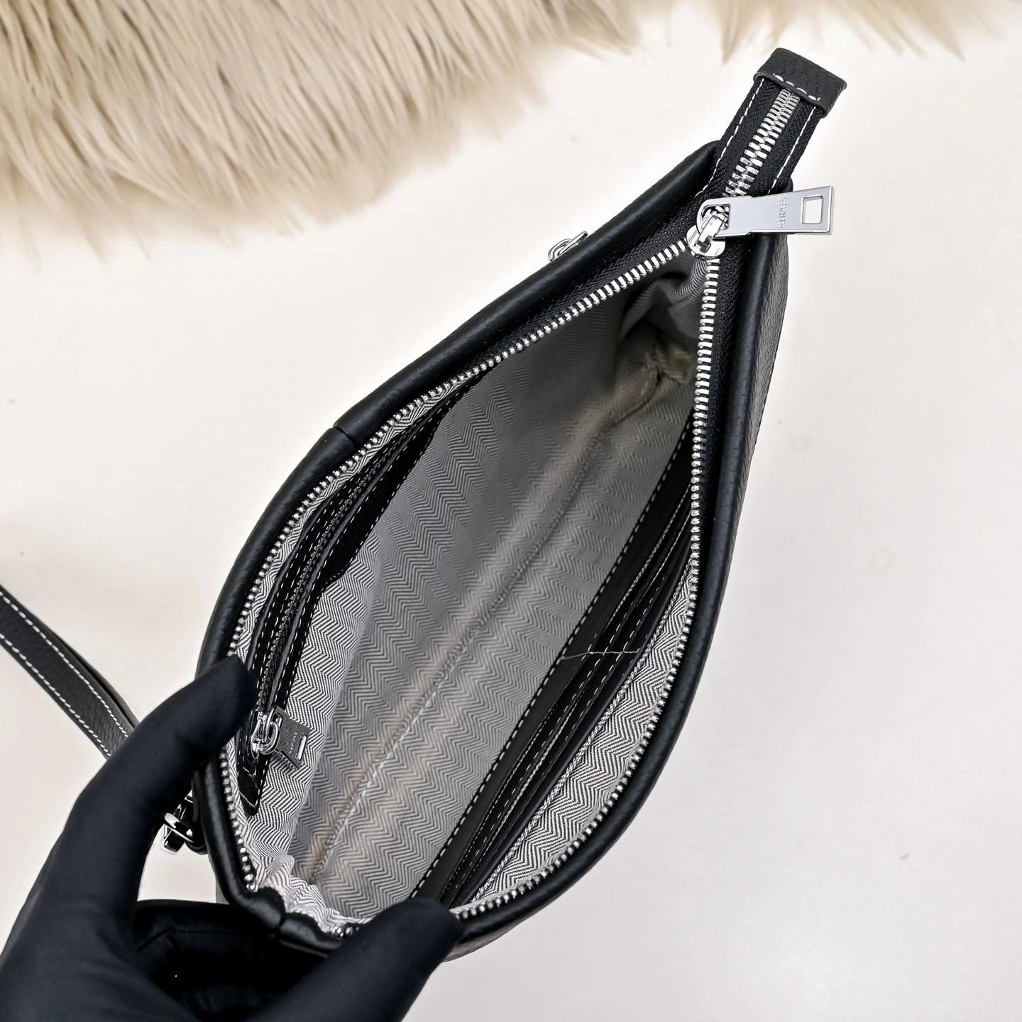Cut-rate Mens Hermes Clutch Bags