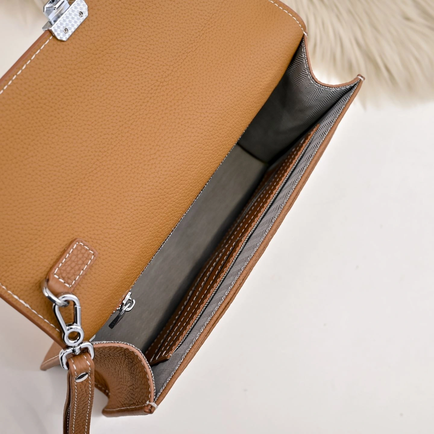 Economical Mens Hermes Clutch Bags