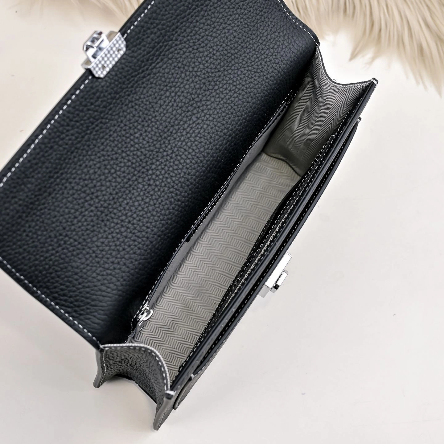 Cut-rate Mens Hermes Clutch Bags