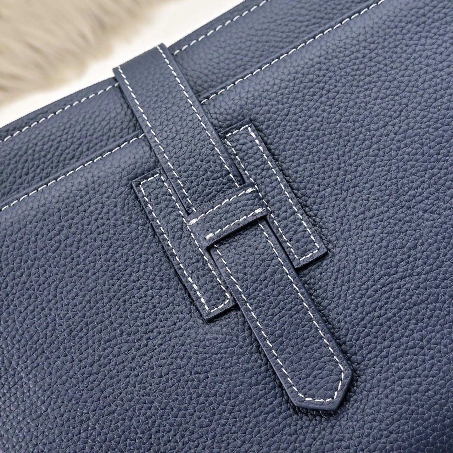 Accurate model Mens Hermes Clutch Bags