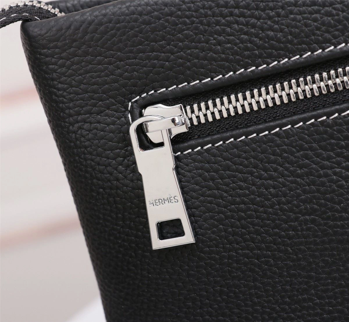 Value-priced Mens Hermes Clutch Bags