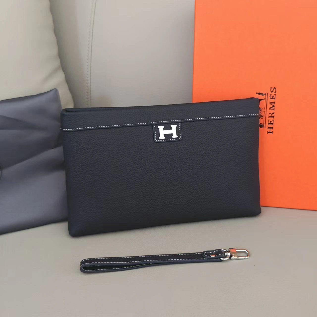 Indistinguishable Mens Hermes Clutch Bags