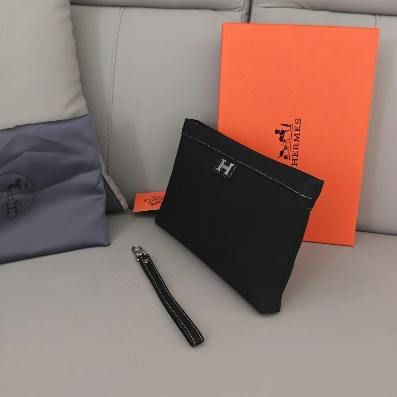 Indistinguishable Mens Hermes Clutch Bags