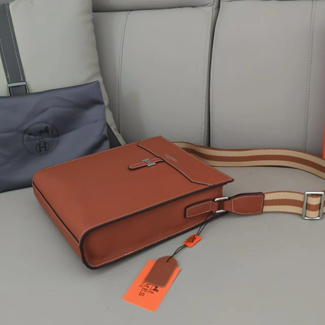 Indistinguishable Mens Hermes Satchel Bags