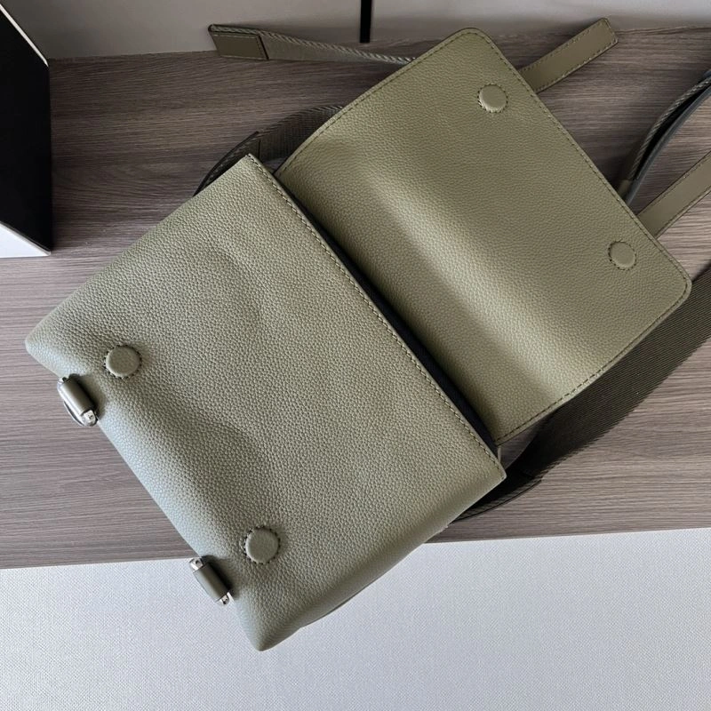 Low-cost Mens Loewe Satchel Bags