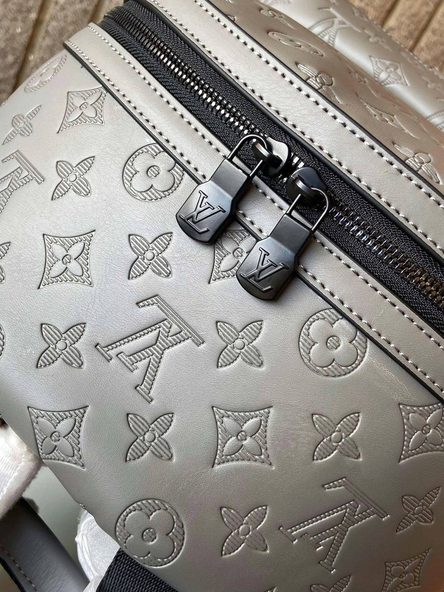 Brand-authenticated Mens Louis Vuitton Backpacks
