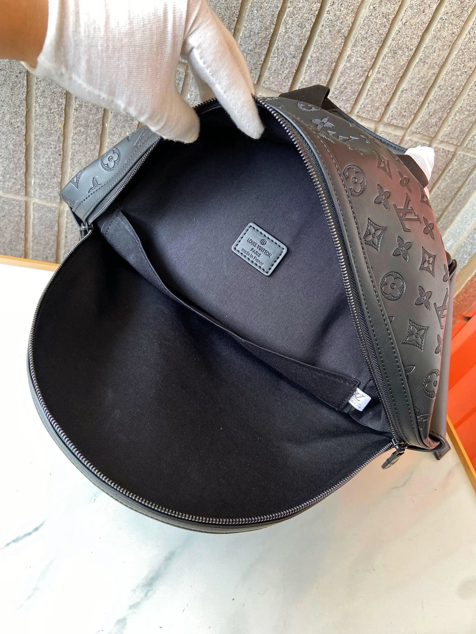 Authentic Mens Louis Vuitton Backpacks