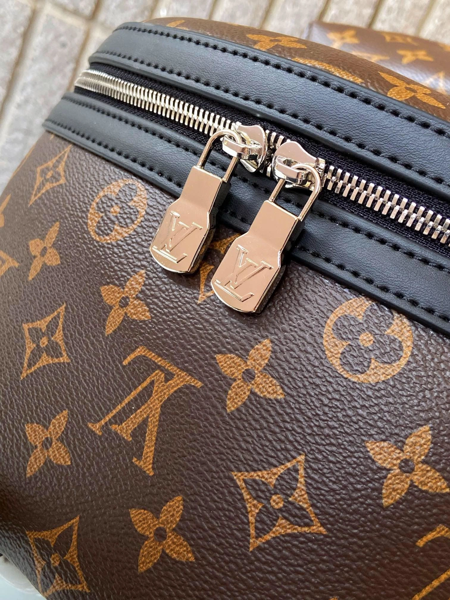 Factory-made Mens Louis Vuitton Backpacks