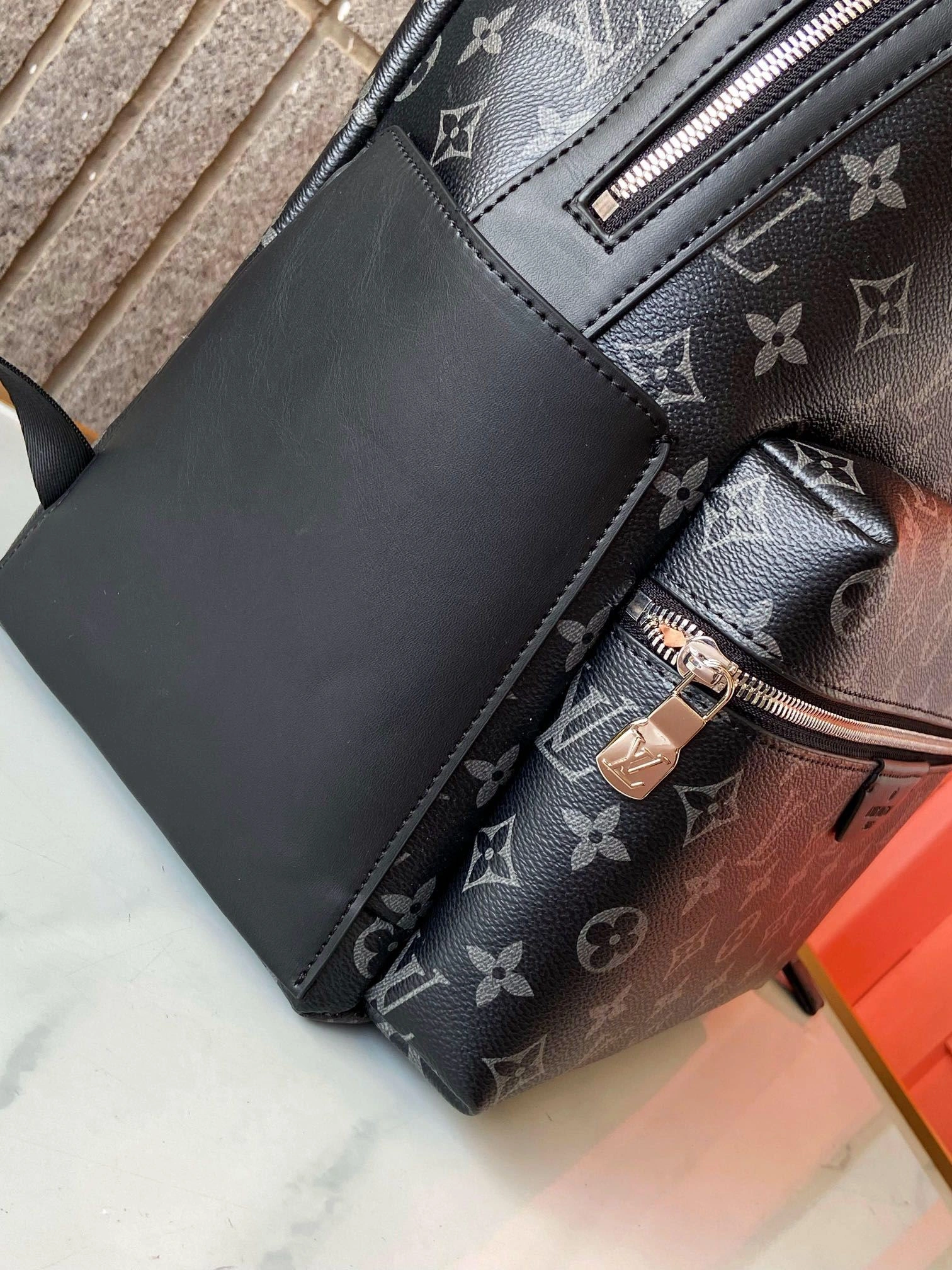 OEM Mens Louis Vuitton Backpacks