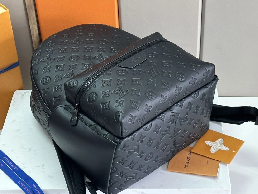 Discounted Mens Louis Vuitton Backpacks