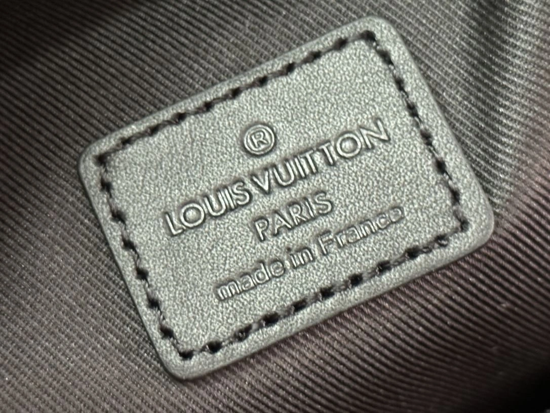 Discounted Mens Louis Vuitton Backpacks