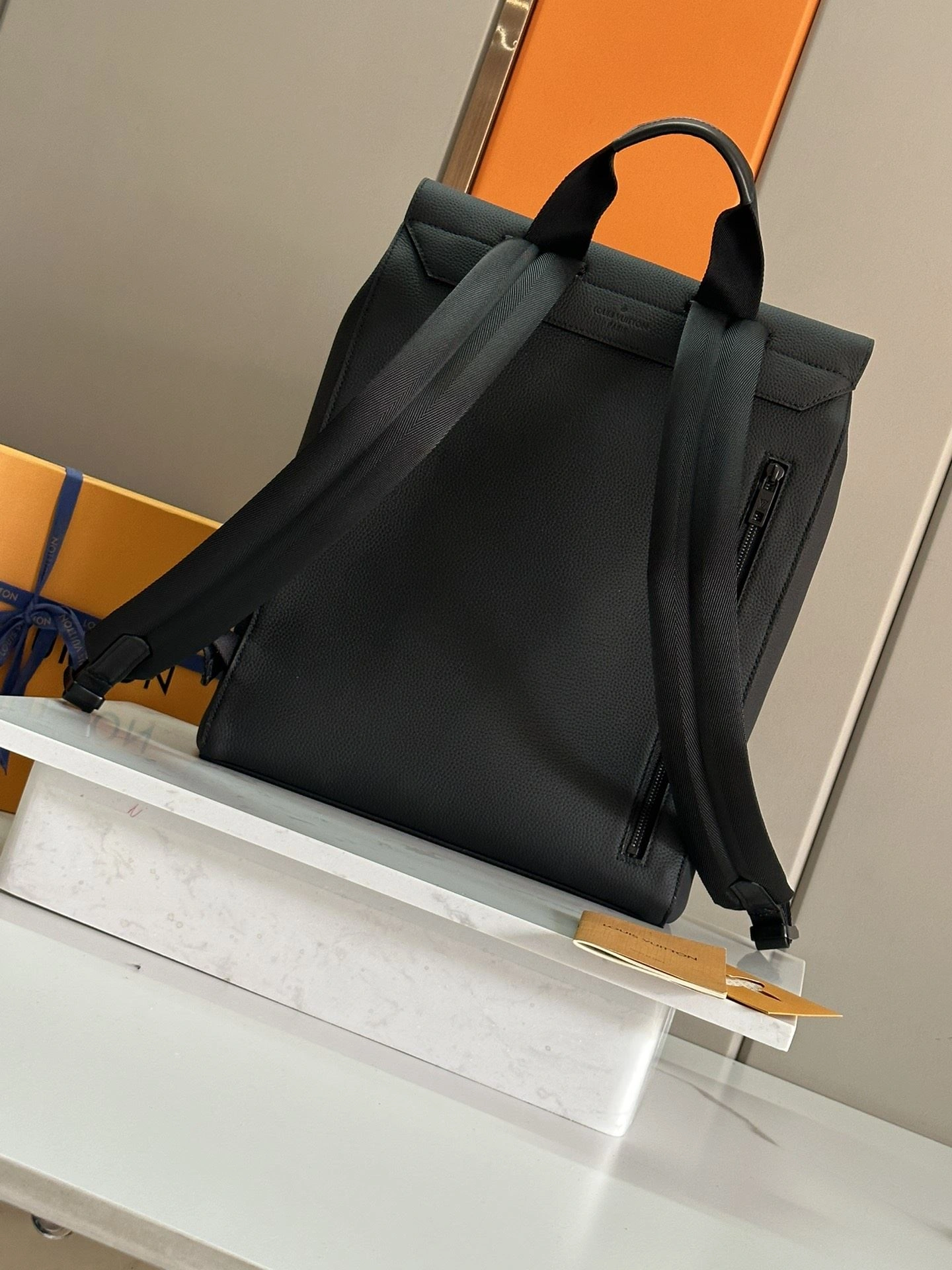 Affordable Mens Louis Vuitton Backpacks