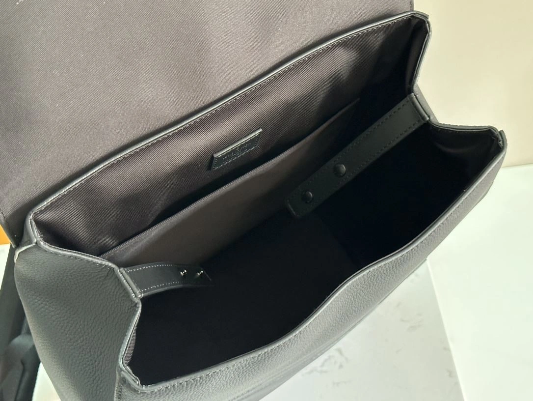 Affordable Mens Louis Vuitton Backpacks