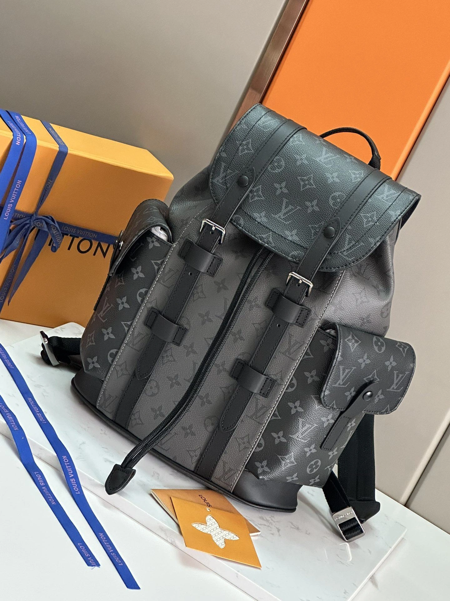 Mens Louis Vuitton Backpacks