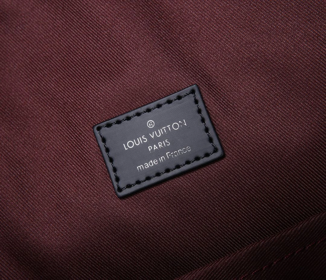 High accuracy Mens Louis Vuitton Backpacks