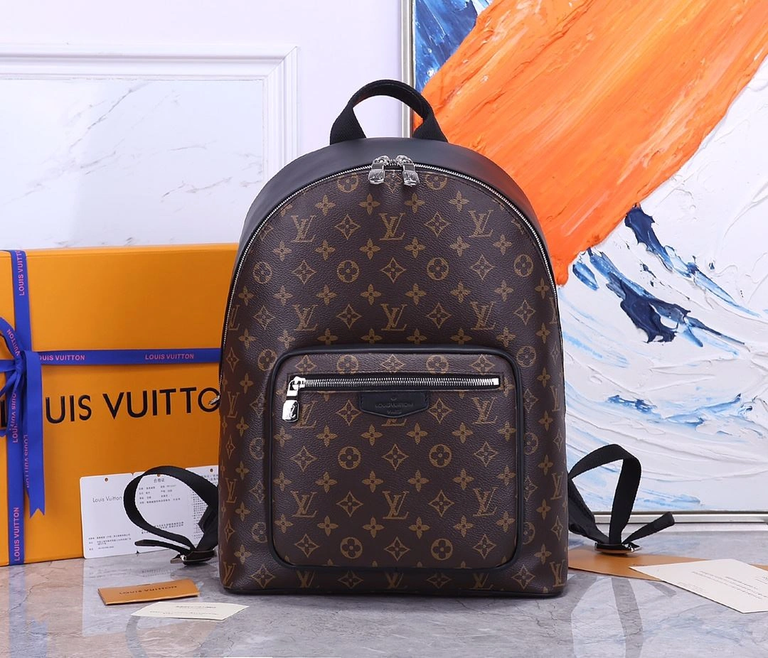 Mens Louis Vuitton Backpacks