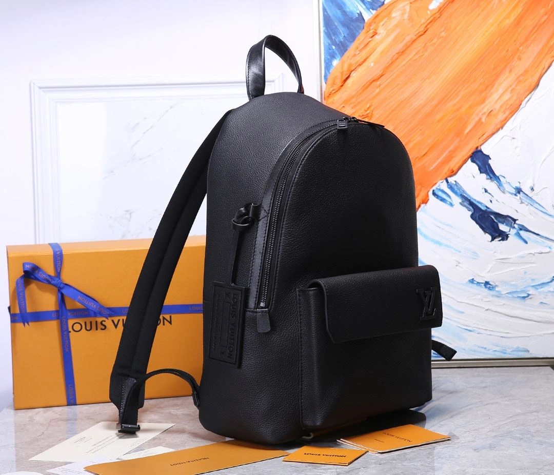 1:1 copy Mens Louis Vuitton Backpacks