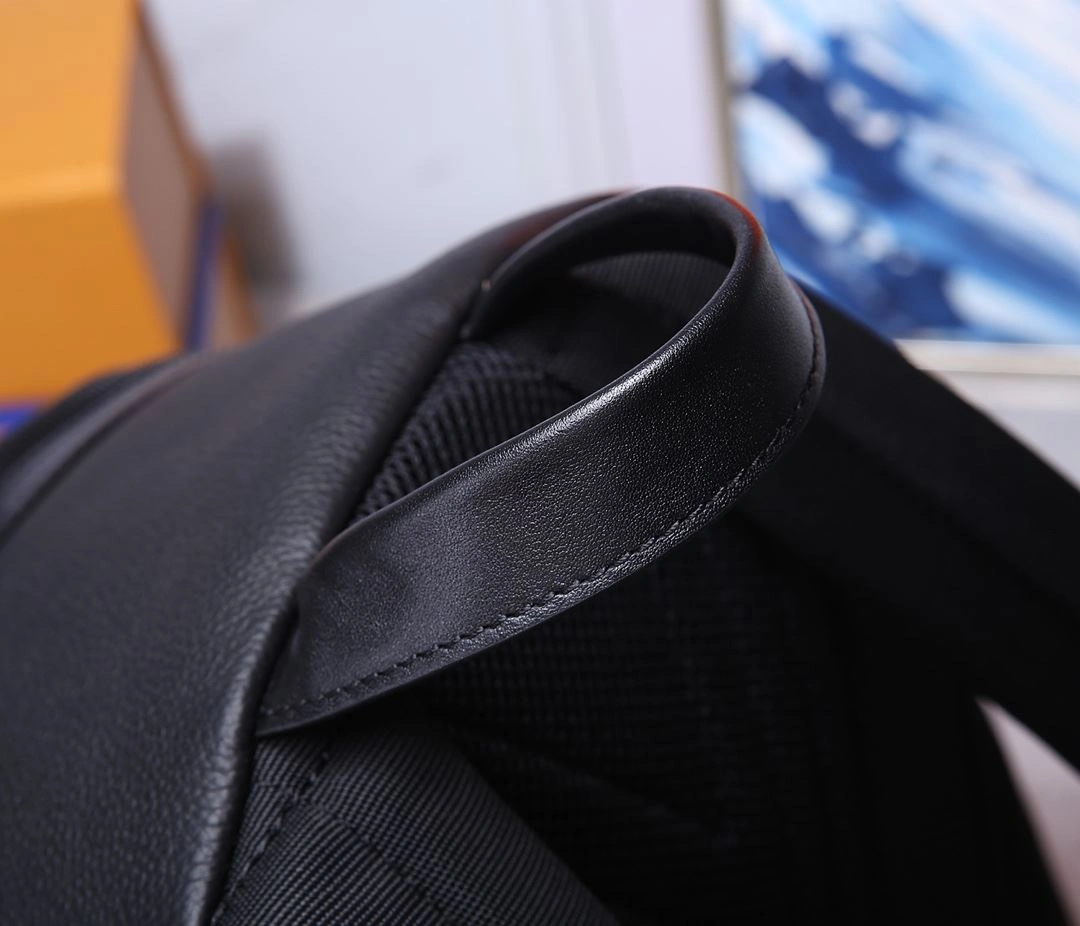 1:1 copy Mens Louis Vuitton Backpacks