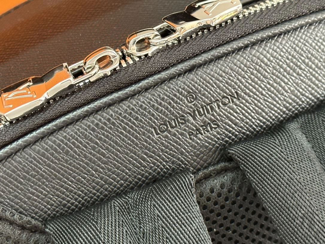 Value-priced Mens Louis Vuitton Backpacks