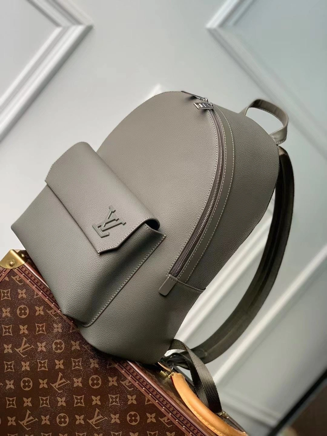 Indistinguishable Mens Louis Vuitton Backpacks