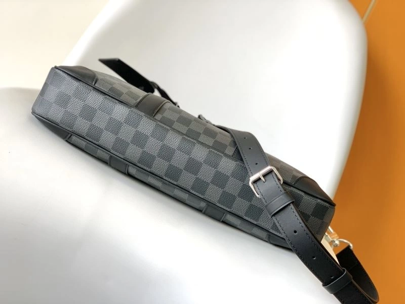 Indistinguishable Mens Louis Vuitton Briefcases