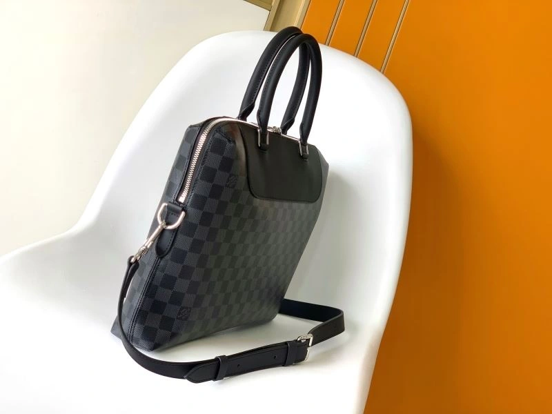 Accurate model Mens Louis Vuitton Briefcases