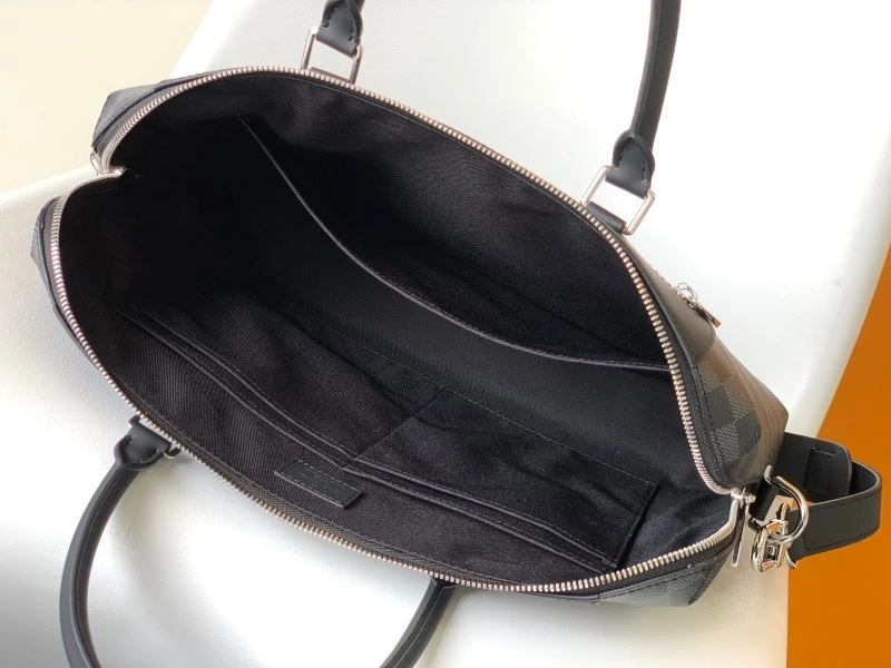 Accurate model Mens Louis Vuitton Briefcases