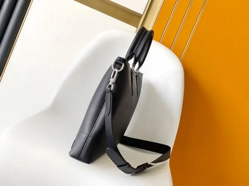 Top mirror Mens Louis Vuitton Briefcases