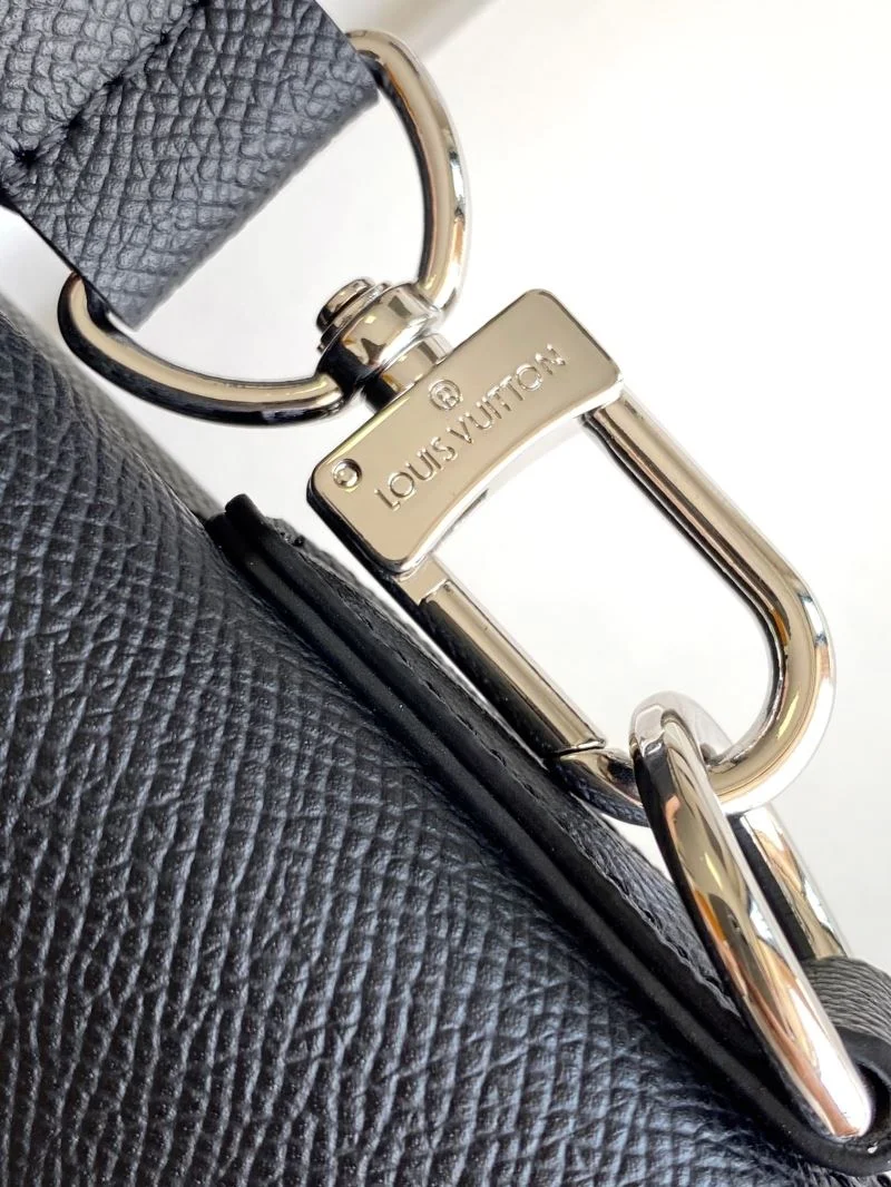 Top mirror Mens Louis Vuitton Briefcases