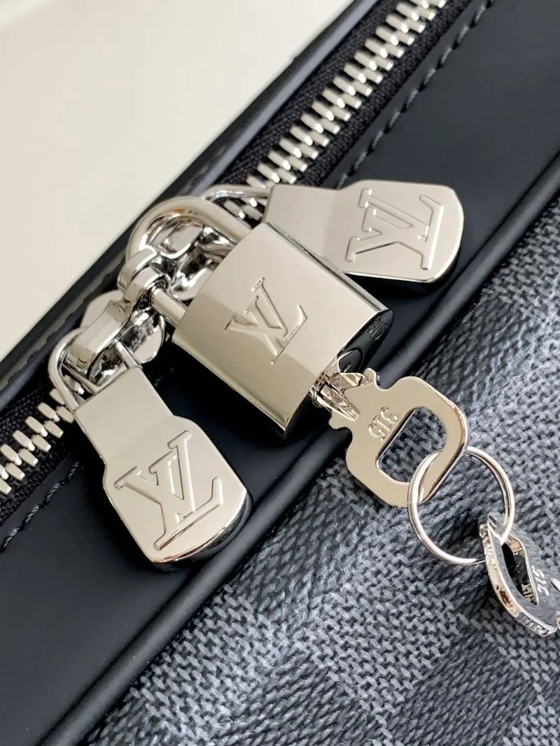 Exact replica Mens Louis Vuitton Briefcases