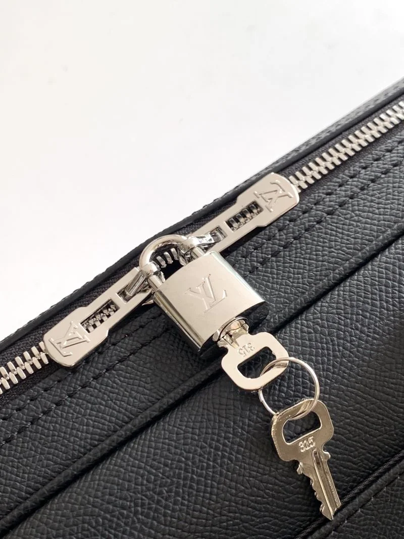 High accuracy Mens Louis Vuitton Briefcases