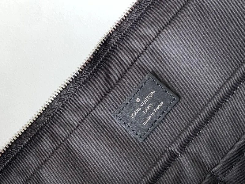 High fidelity Mens Louis Vuitton Briefcases