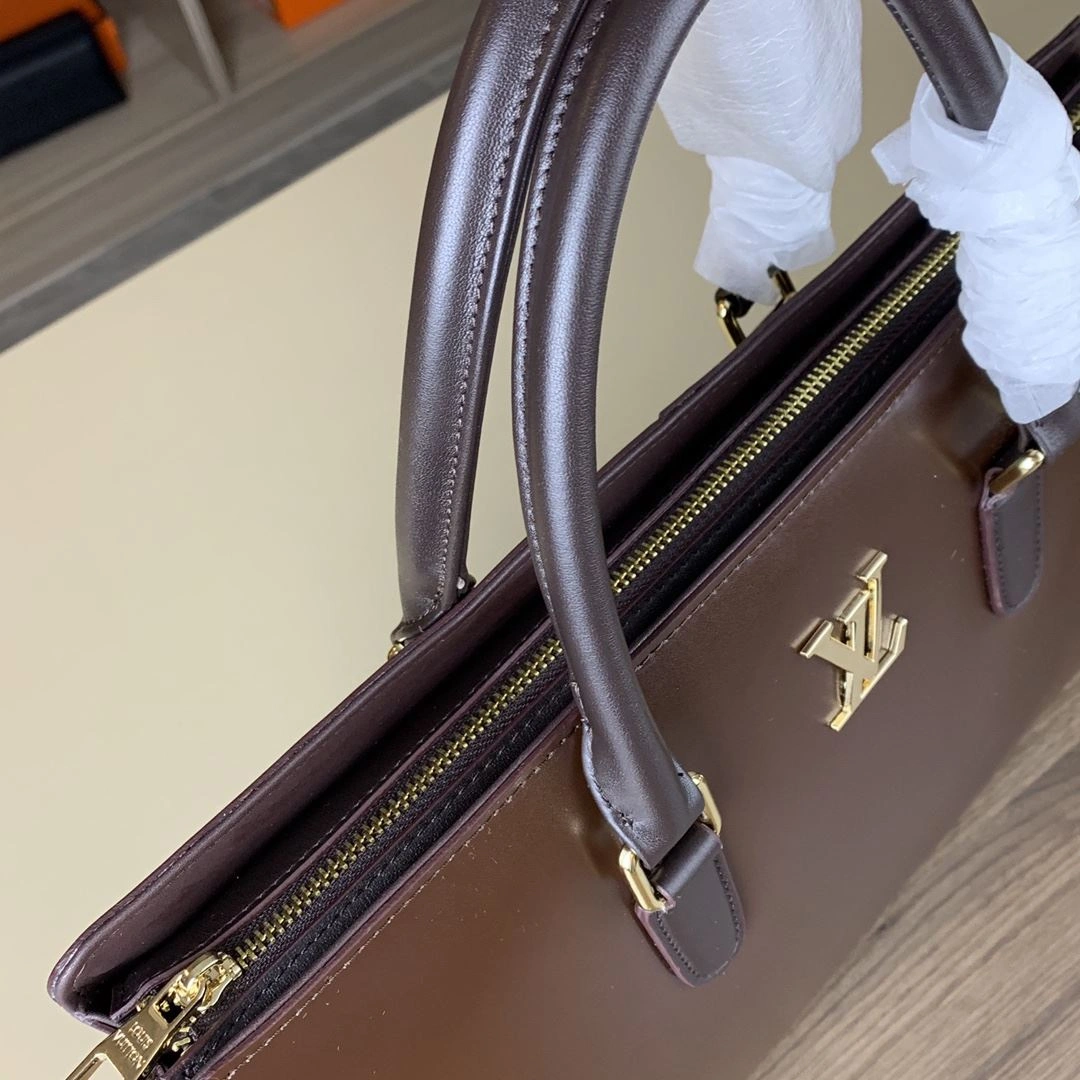 Low-cost Mens Louis Vuitton Briefcases