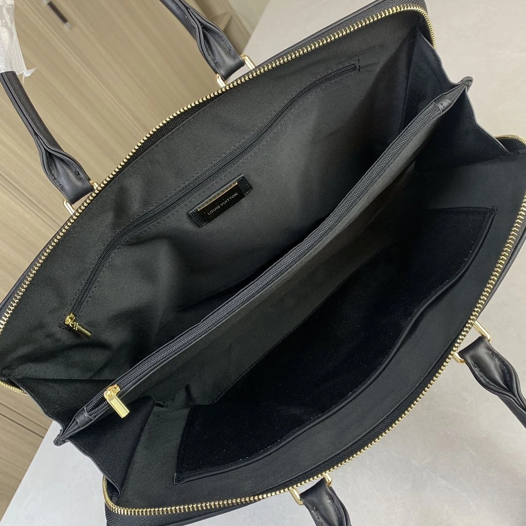 Precise copy Mens Louis Vuitton Briefcases
