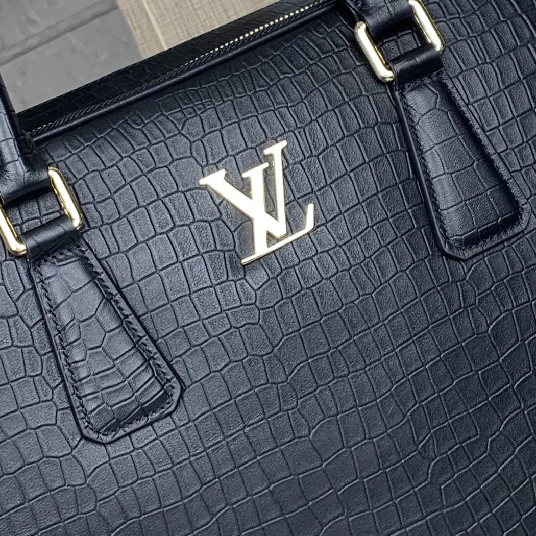 Indistinguishable Mens Louis Vuitton Briefcases