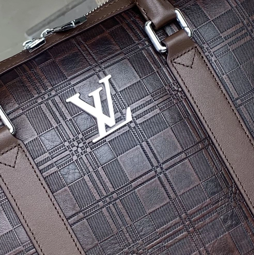 High fidelity Mens Louis Vuitton Briefcases