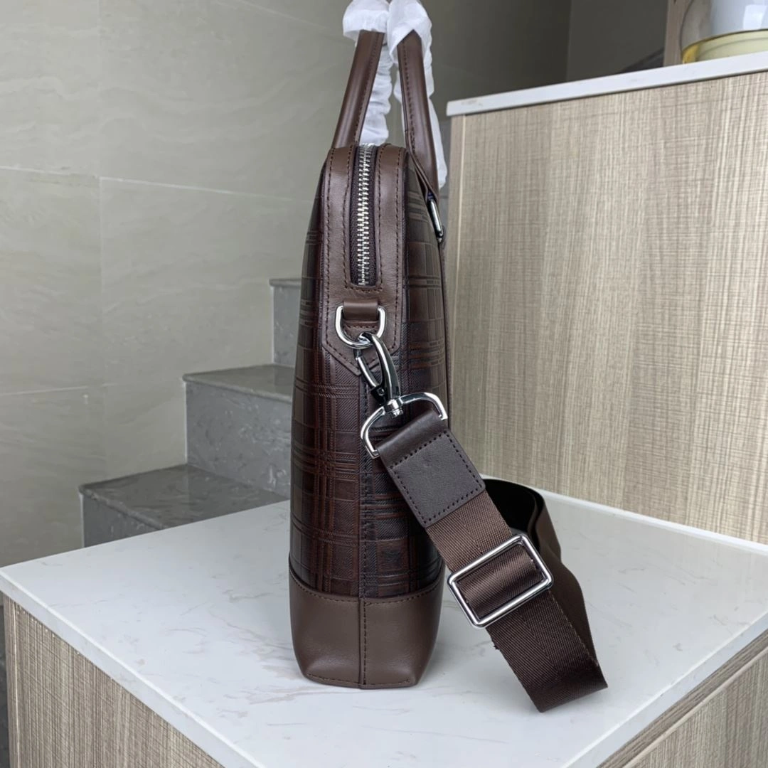 High fidelity Mens Louis Vuitton Briefcases