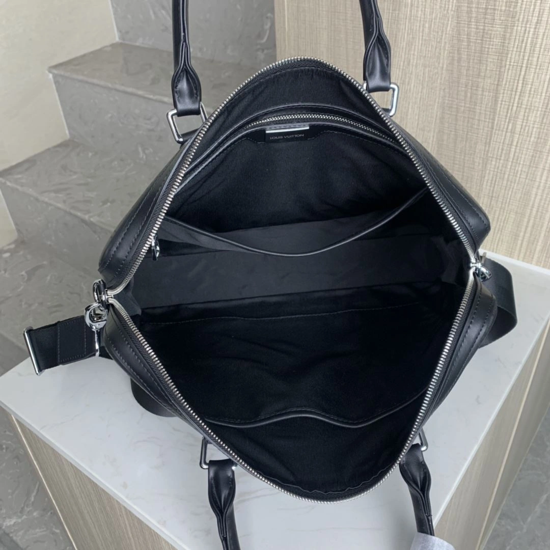Top mirror Mens Louis Vuitton Briefcases