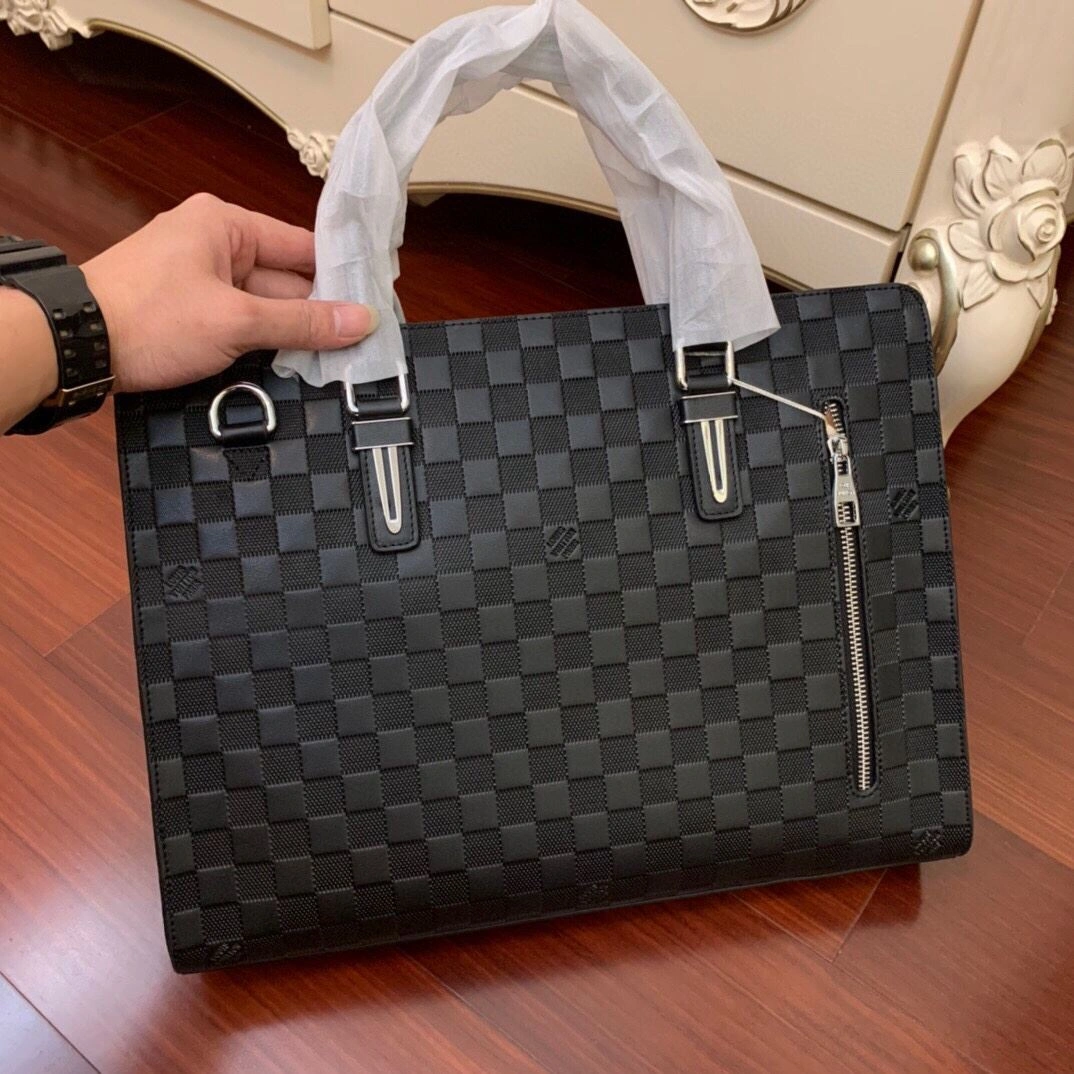Top mirror Mens Louis Vuitton Briefcases