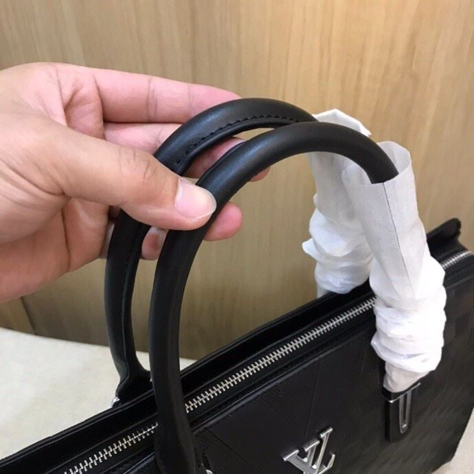 Mirror quality Mens Louis Vuitton Briefcases