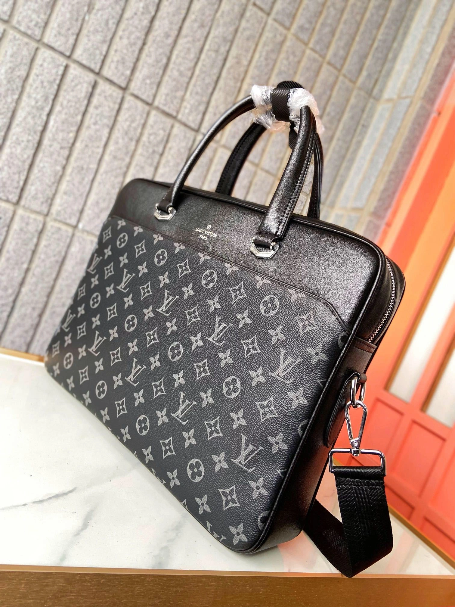 Factory-made Mens Louis Vuitton Briefcases