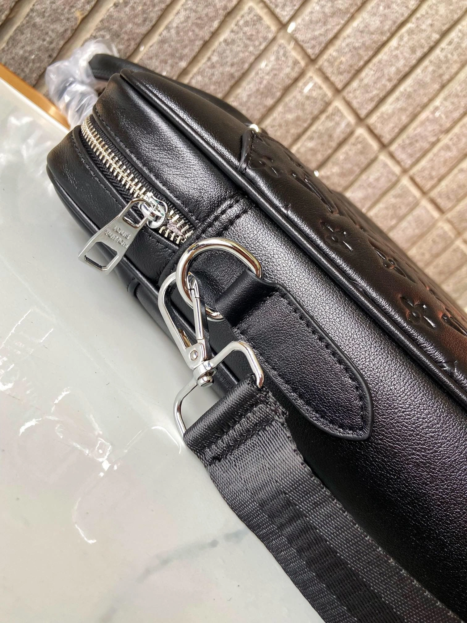 Factory-made Mens Louis Vuitton Briefcases