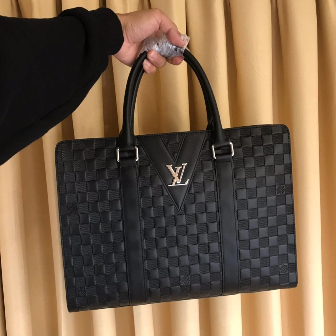 Reasonably priced Mens Louis Vuitton Briefcases
