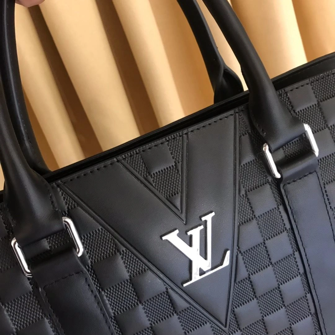 Reasonably priced Mens Louis Vuitton Briefcases