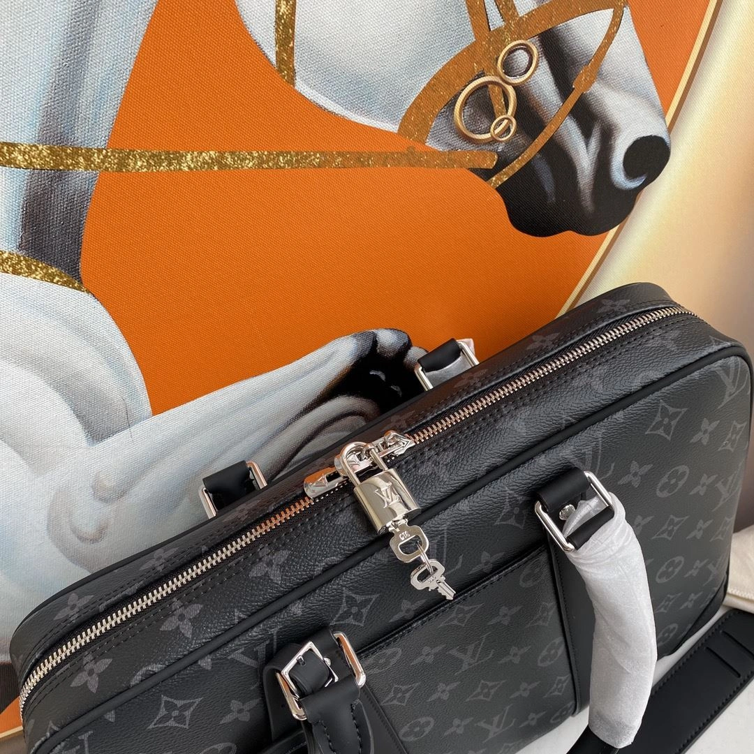 Discounted Mens Louis Vuitton Briefcases