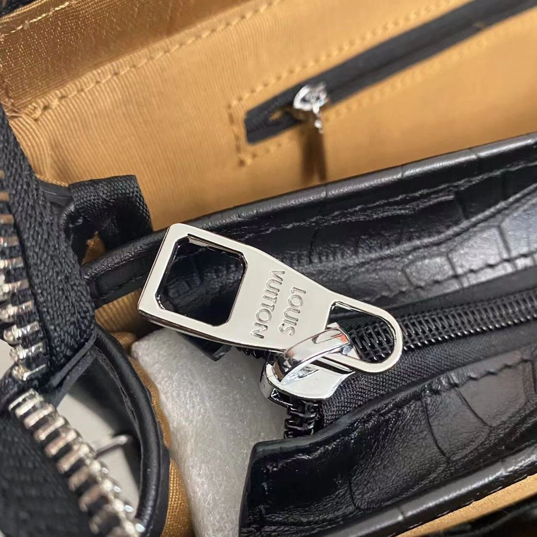 Authentic Mens Louis Vuitton Briefcases